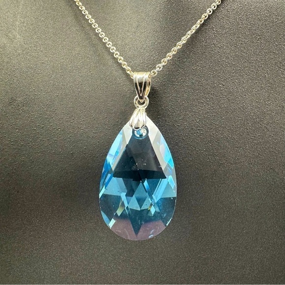 Jewelry | Elegant Blue Teardrop Pendant Necklace | Poshmark